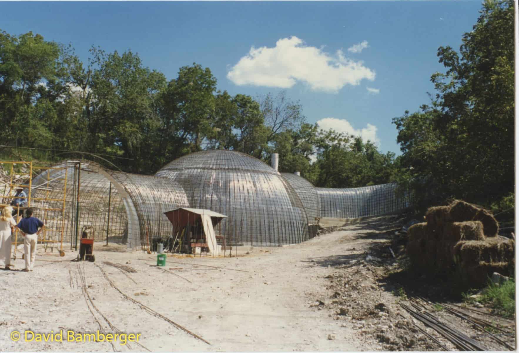 World’s First Artificial Bat Cave - Merlin Tuttle's Bat Conservation